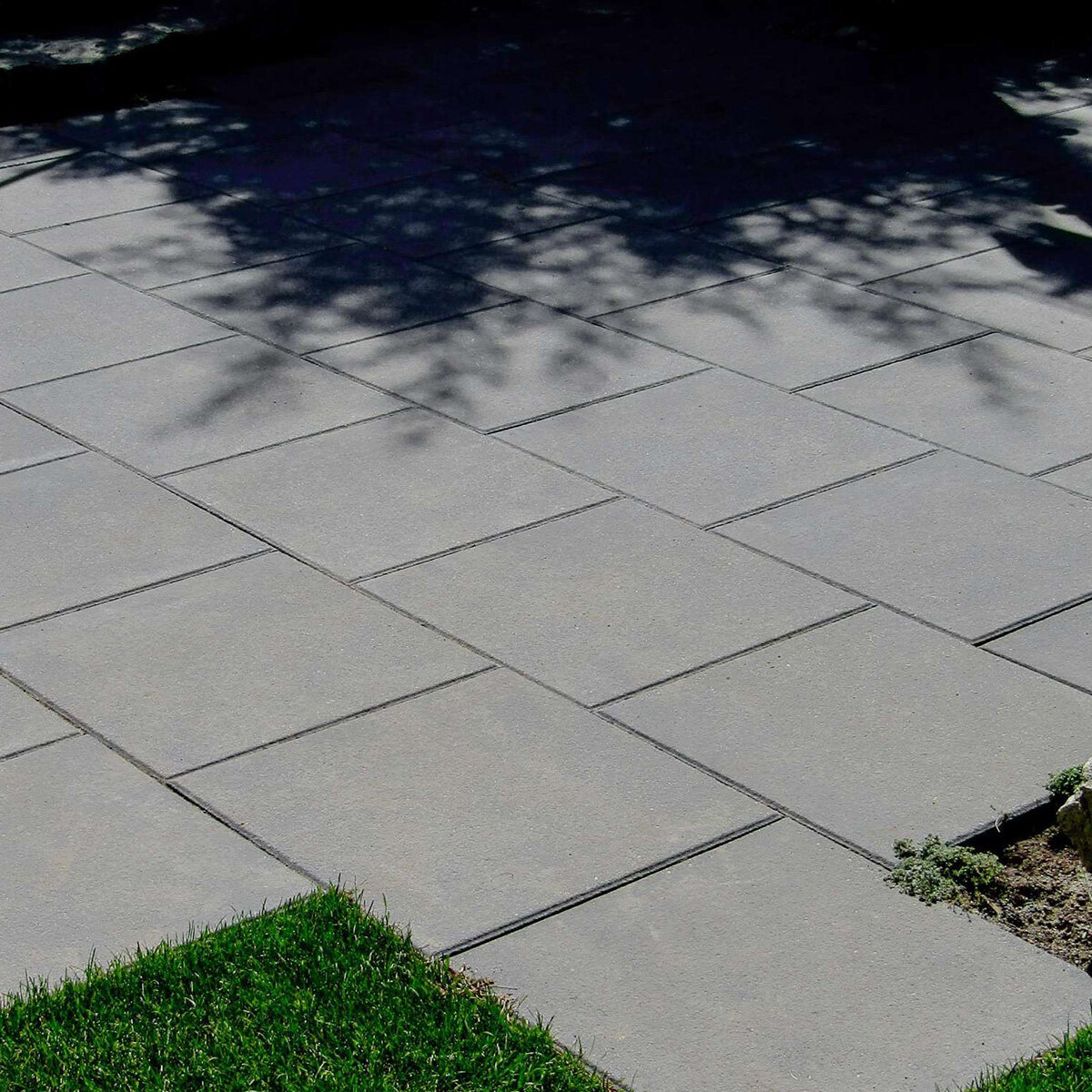 Belgard Texada Slab Hydrapressed Charcoal 24 in. x 24 in. x 2 in. (25 ...