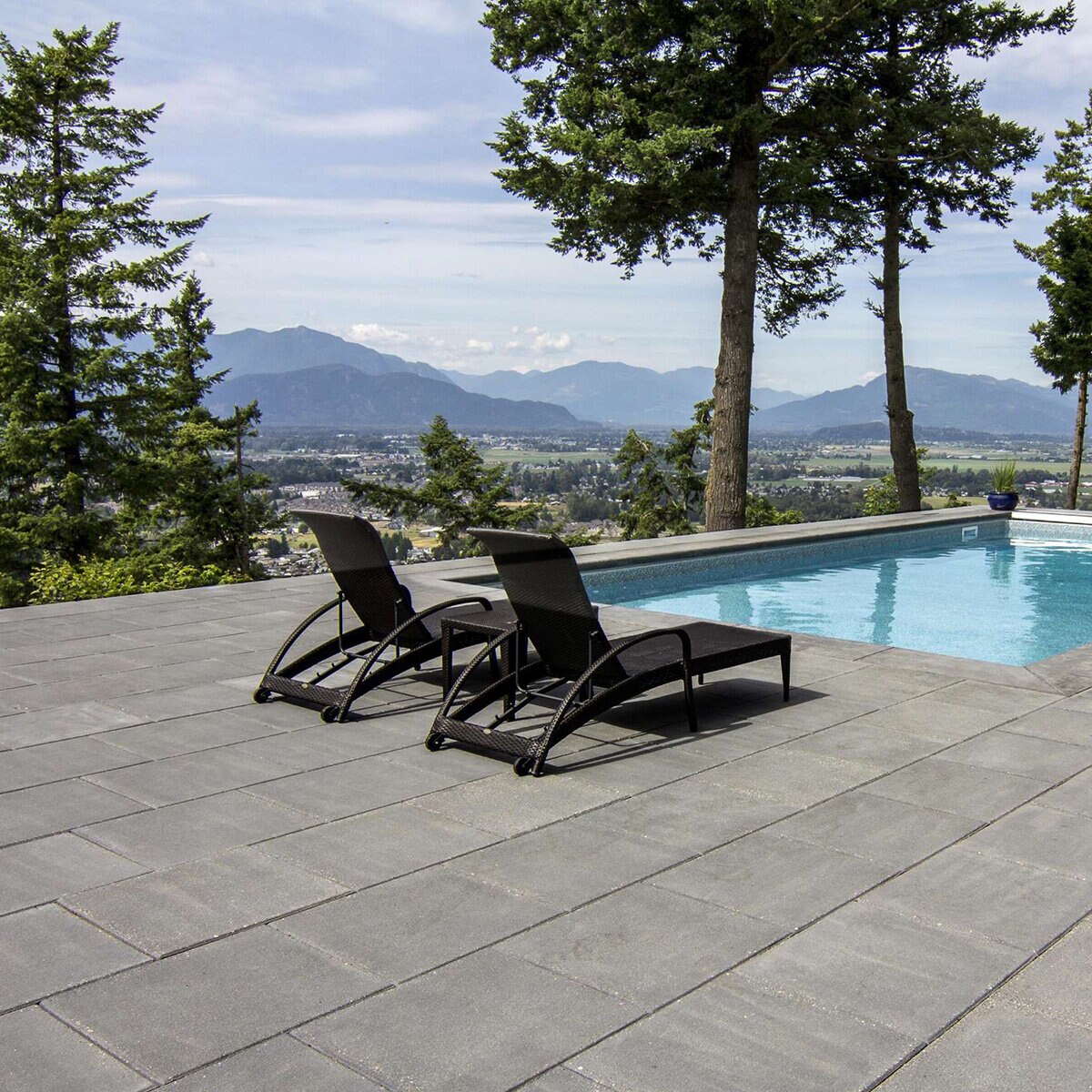 Belgard Texada Slab Hydrapressed Charcoal 24 in. x 24 in. x 2 in. (25 ...