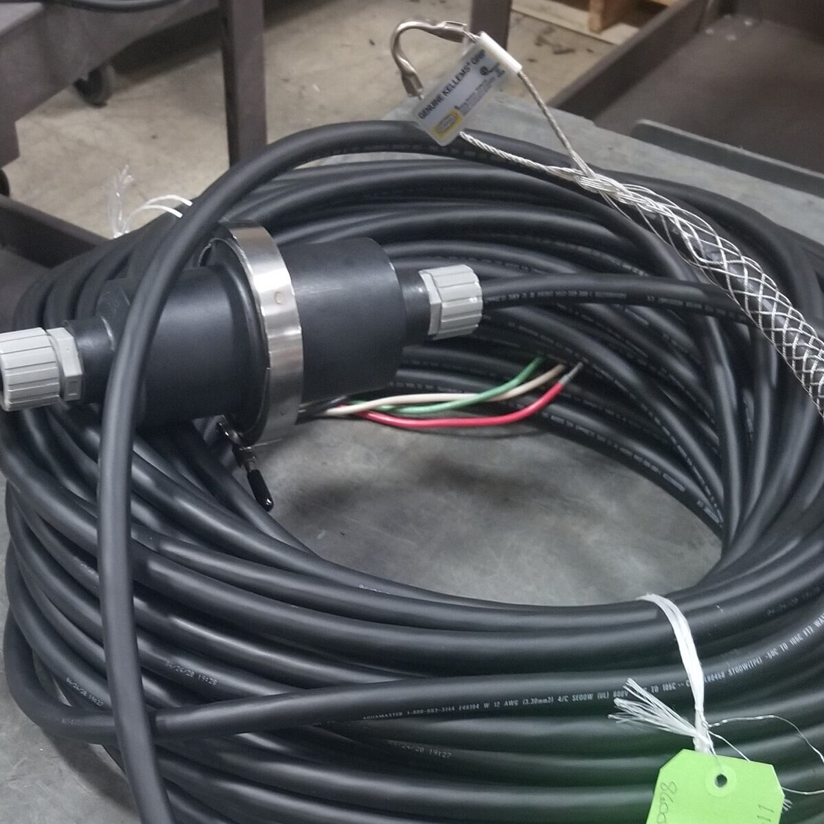 Aqua Master Cable In-Water 12/4 SEOW | SiteOne