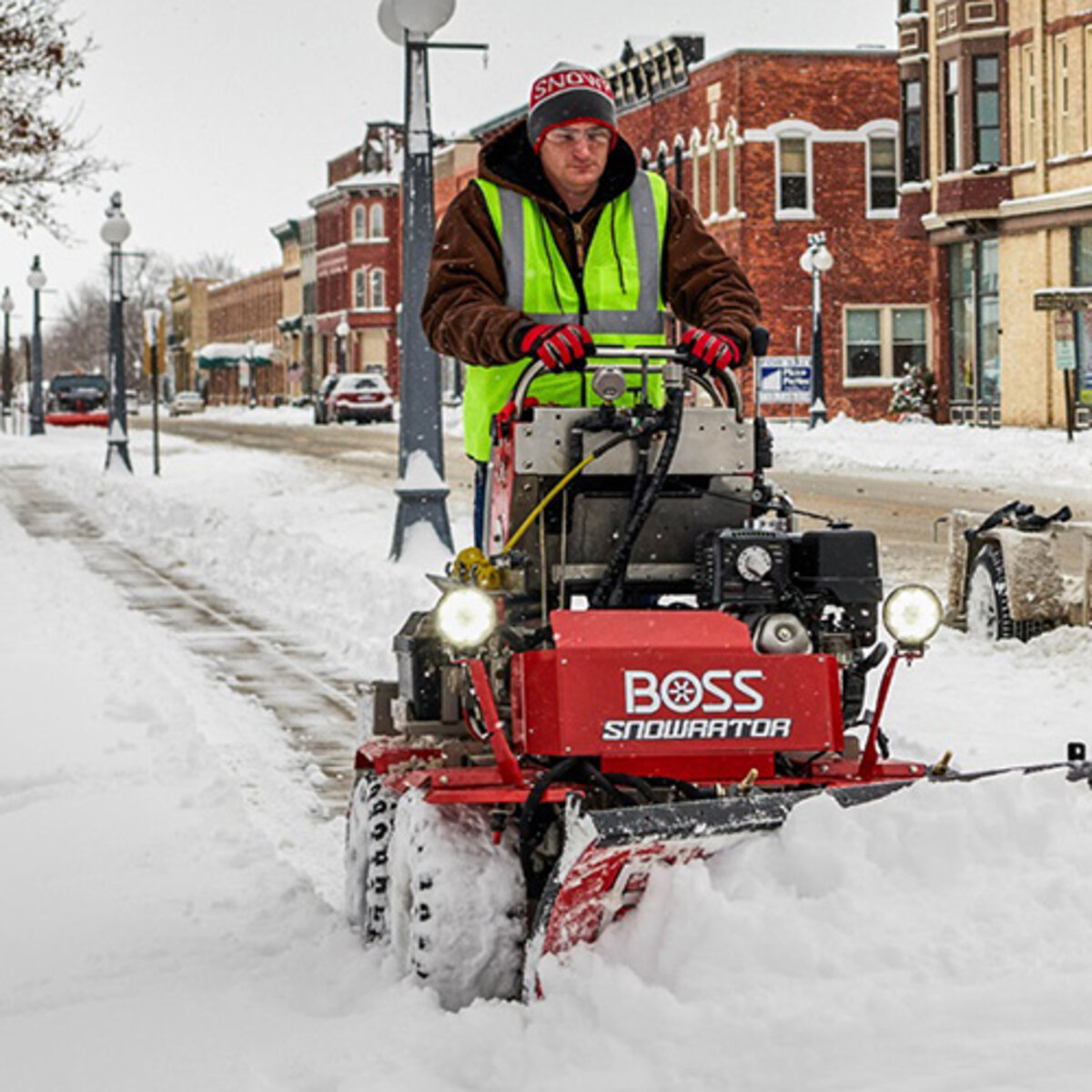 BOSS Snowrator ZX4 Plow & De-Icer Ride-On w/ Kohler Engine 20 gal ...