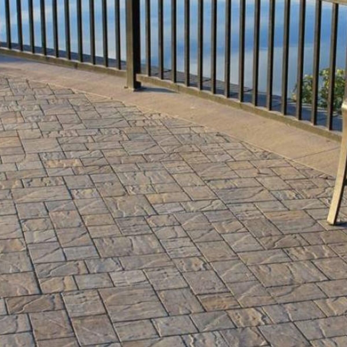 Basalite Artisan Slate Paver Rectangle Positano 5-1/2 in. x 8-1/4 in ...