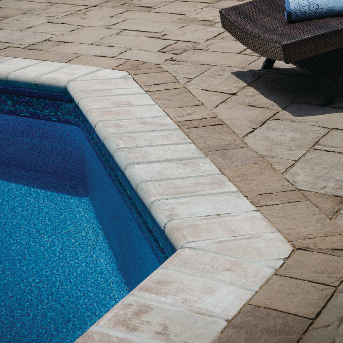 Belgard Eastwood Coping Slate 60 mm (168 pc./pallet) | SiteOne US