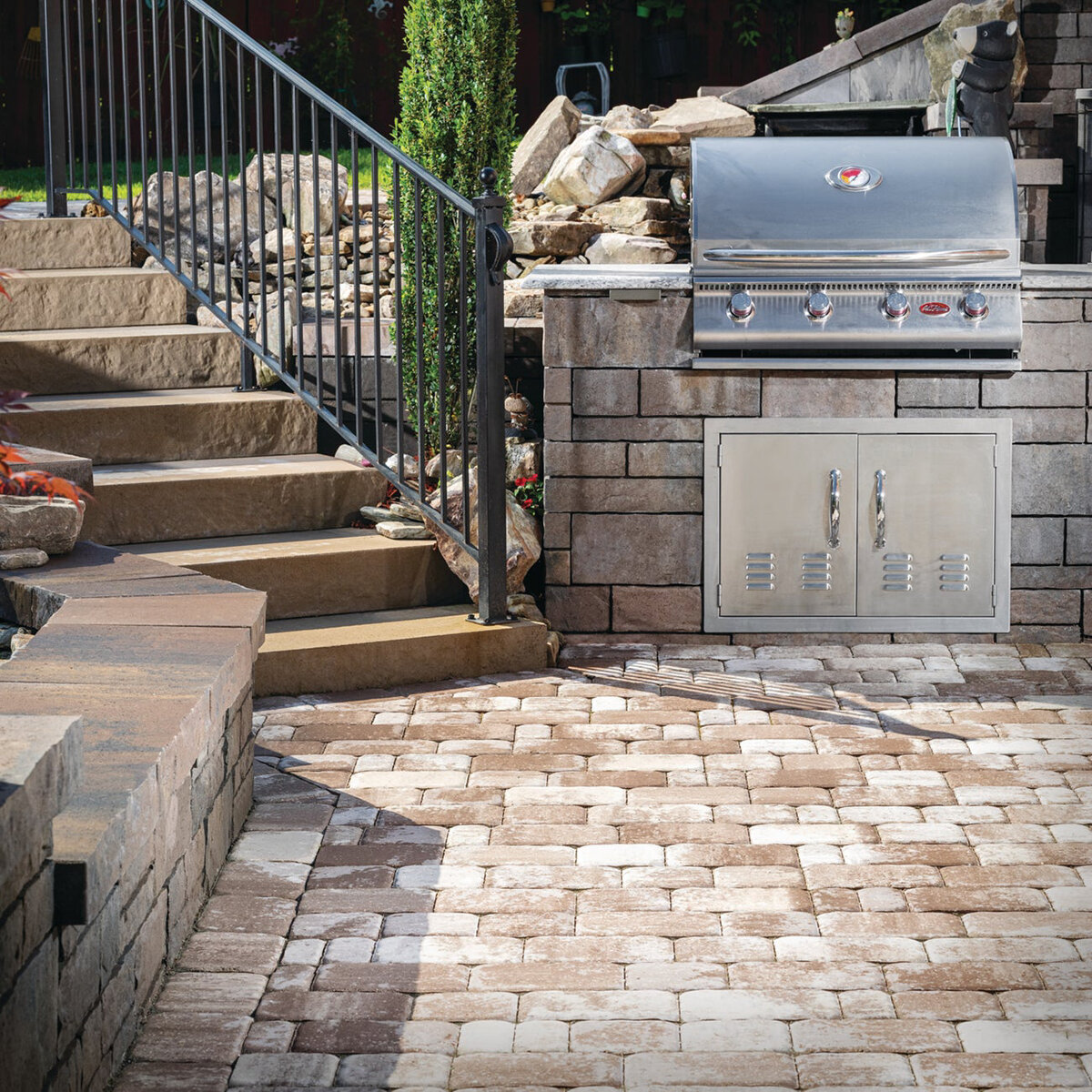 Belgard Cambridge Cobble Paver Victorian Blend 6 in. x 9 in. 60 mm (112 ...