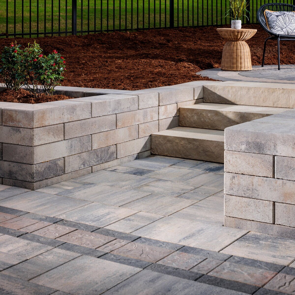 Belgard Melville Wall Cap Hatteras (60 pc./pallet) | SiteOne US