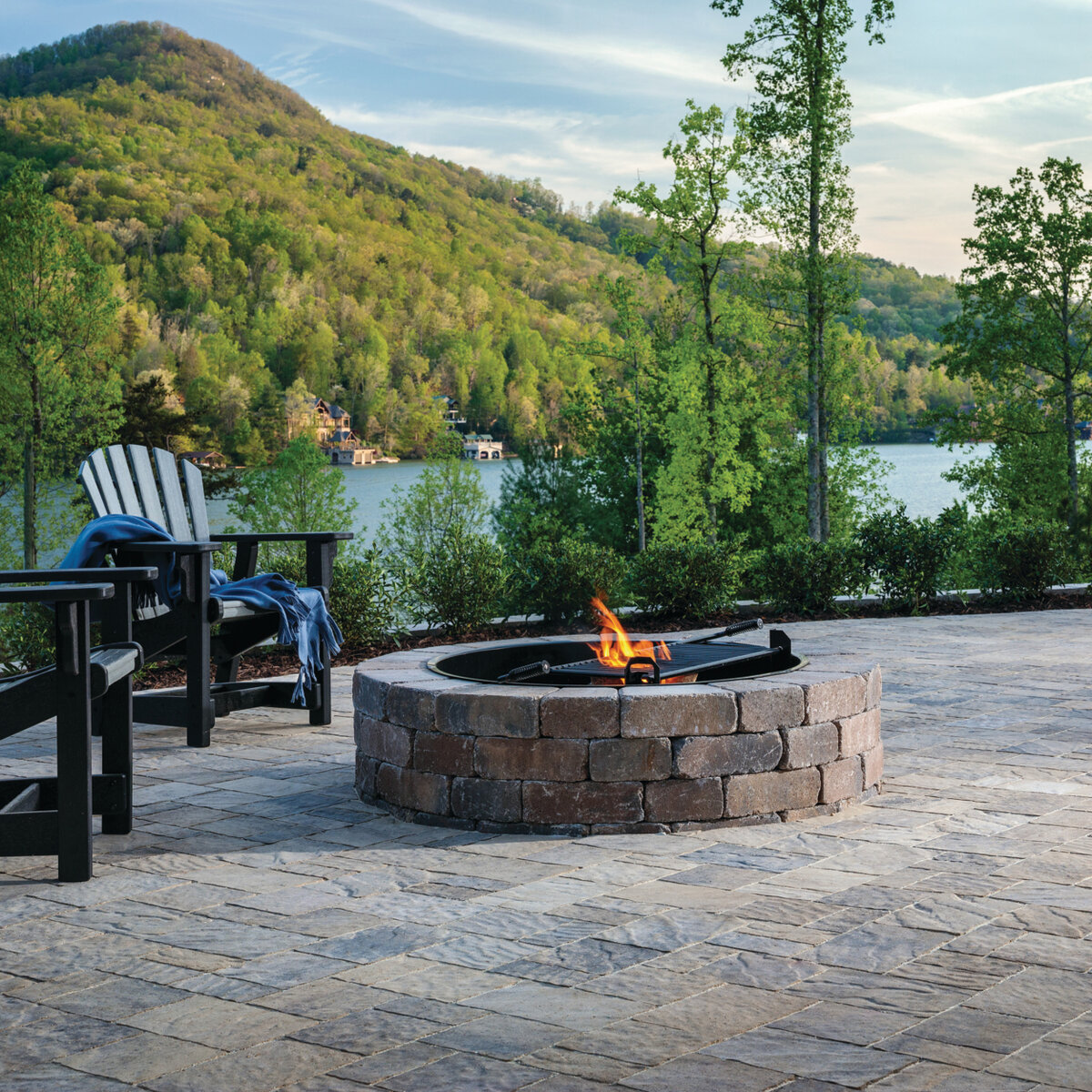 Belgard Weston Stone Fire Pit Kit Round Misty Mountain | SiteOne US