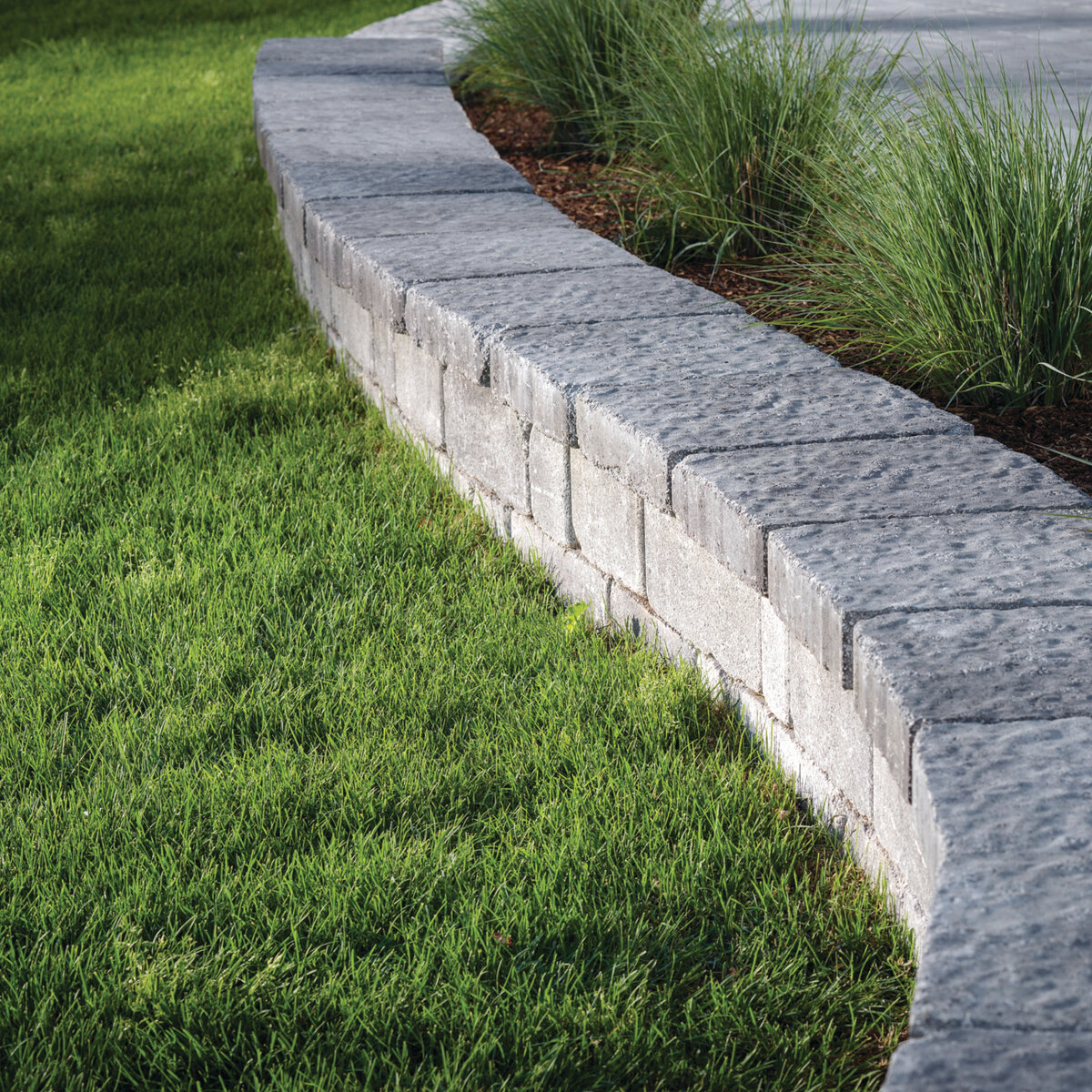 Belgard Shelton Wall Block Rio Tumbled 3 pc. 6 in. 6 in. x 10 in. x 6 ...