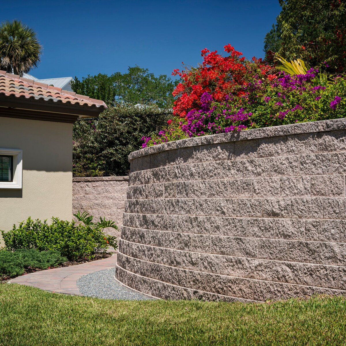 Belgard Diamond Pro Wall Block Straight Graphite 8 in. x 18 in. x 12 in ...