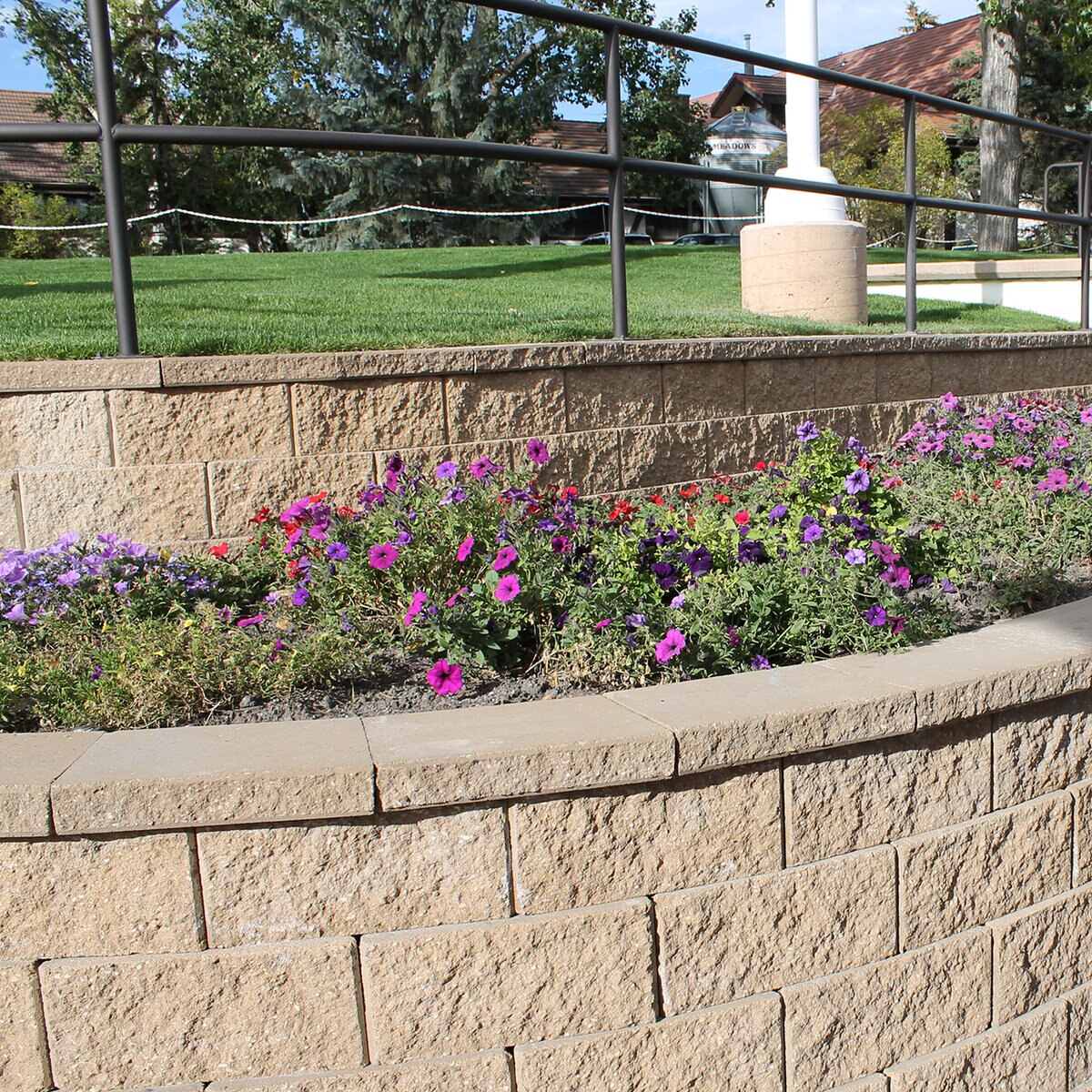 Belgard Cornerstone Straight Face Gray 18 in. x 12 in. x 8 in. (40 pc ...