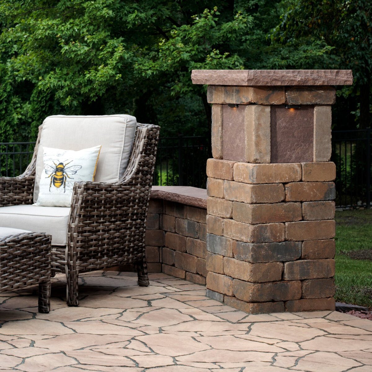 Belgard Weston Stone Universal Wall Block Tumbled Carriage House 4 in ...