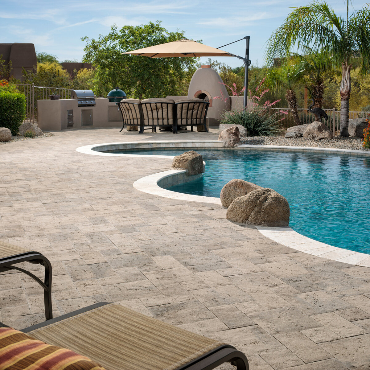 Belgard Travertino Overlay 3 pc. Macchiato 6 in. x 6 in | SiteOne