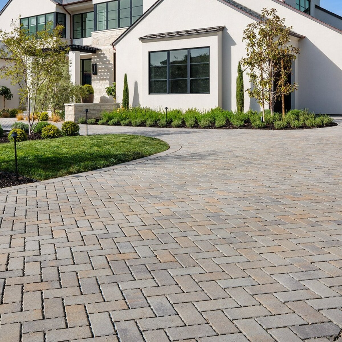 Belgard Aqualine Permeable Paver Rio 4-1/2 in. x 9 in. (90 sq. ft ...