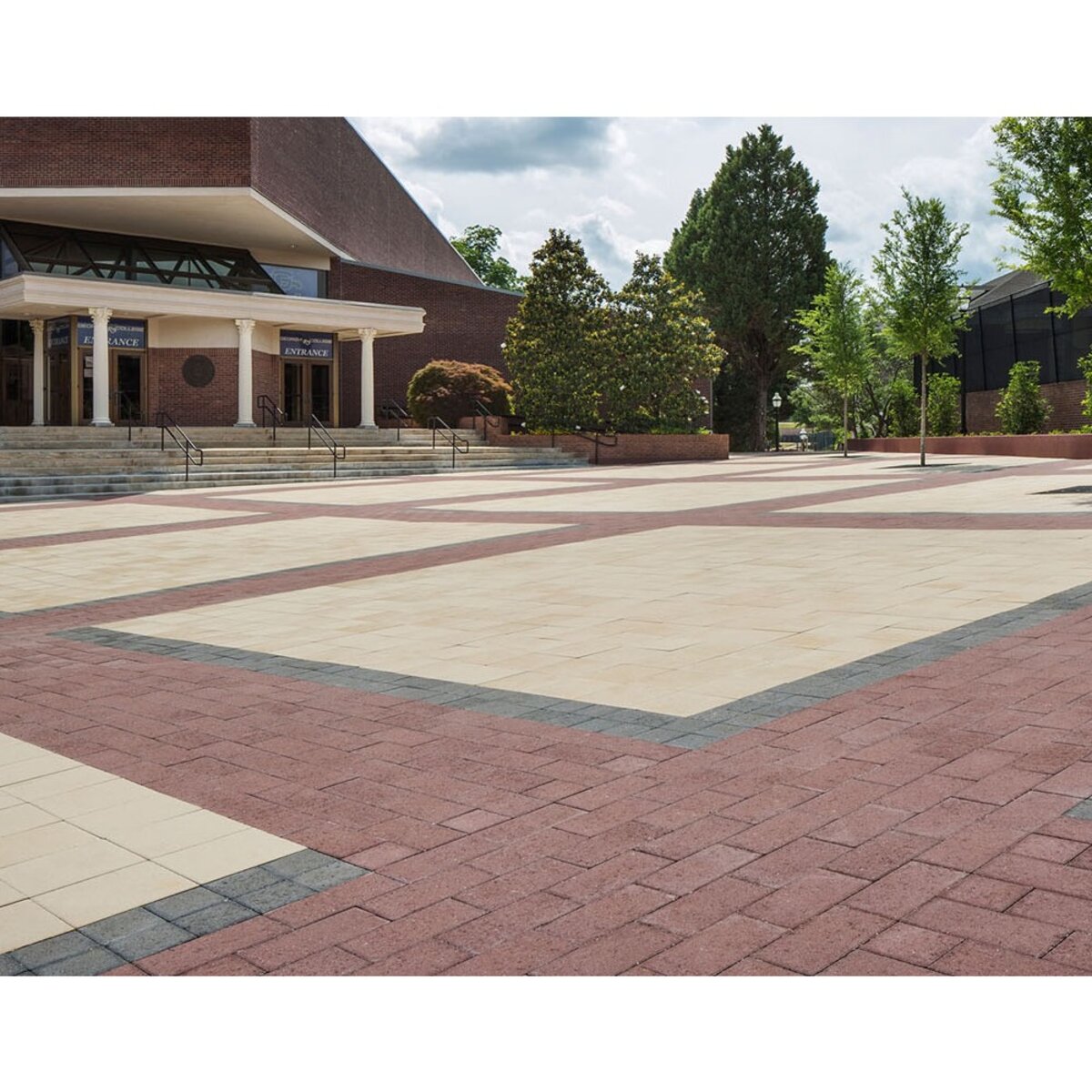 Belgard Moduline Series Paver Rio 80 mm (96 sq. ft./pallet) | SiteOne US