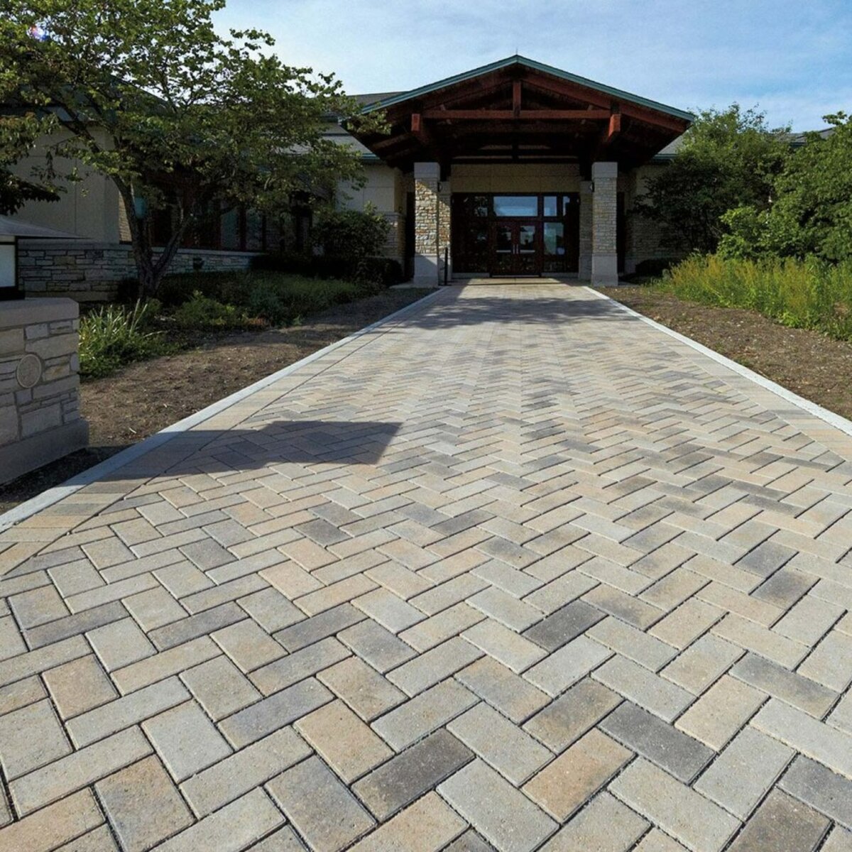 Belgard Eco Priora Granite 80 mm (85 sq. ft./pallet) | SiteOne US