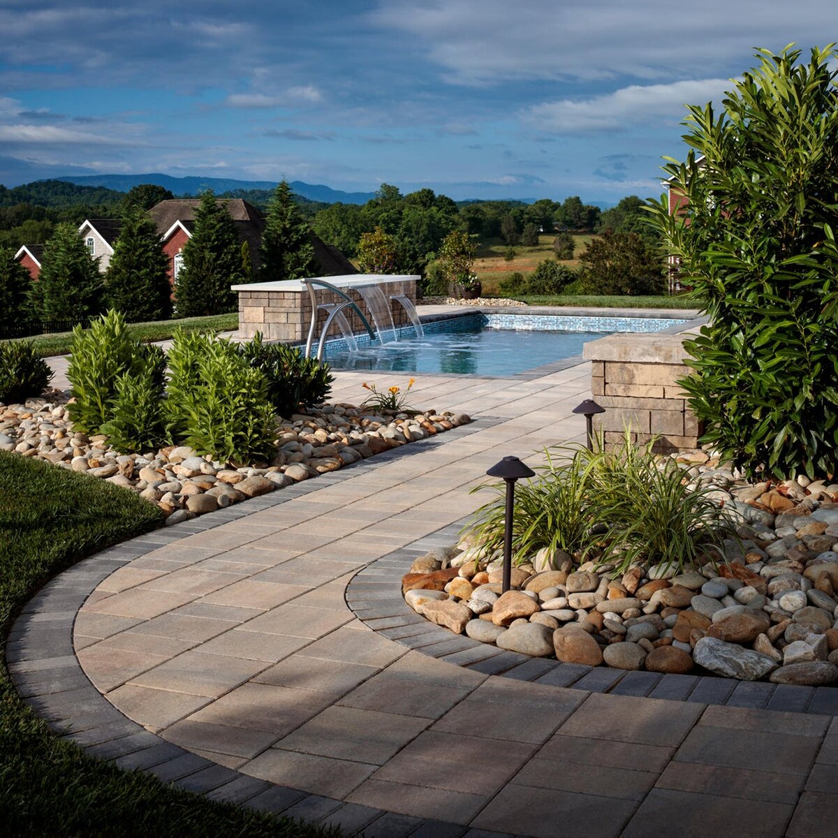 Belgard Holland Stone Paver 4 in. x 8 in. Midnight 60 mm (120 sq. ft ...