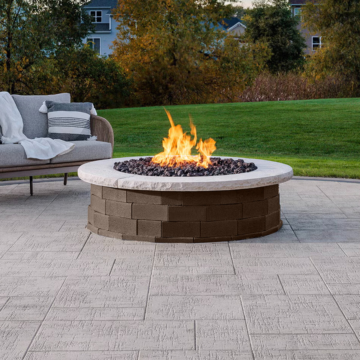 Belgard Melville Wall Wedge Block Hickory 4 in. (also used as Fire Pit ...