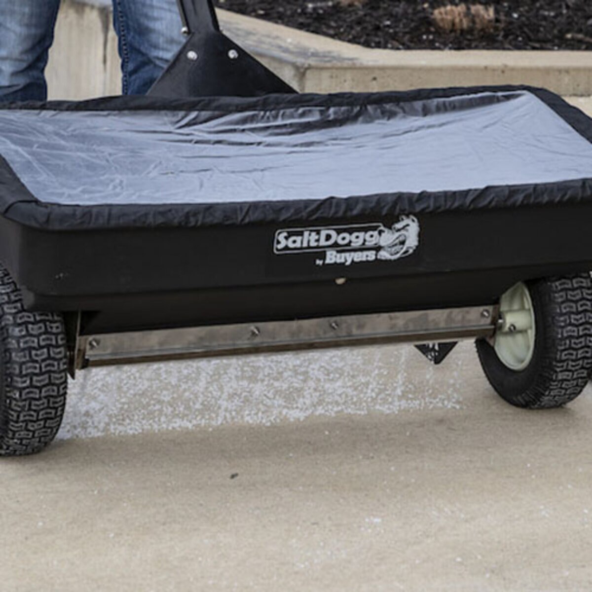 Buyers Products SaltDogg WB400 Walk Behind Spreader | SiteOne US