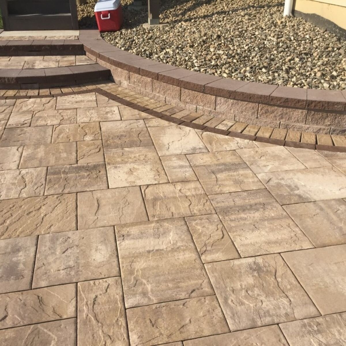 Cambridge Curbstone Edging Sahara/Chestnut 9 in. x 8 in. x 3-1/2 in ...
