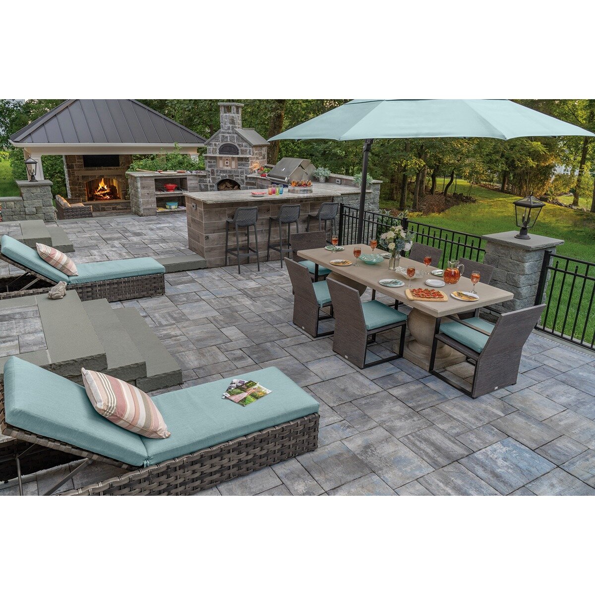 Cambridge Sherwood Ledgestone Paver 3 pc. Design Kit XL Limestone ...