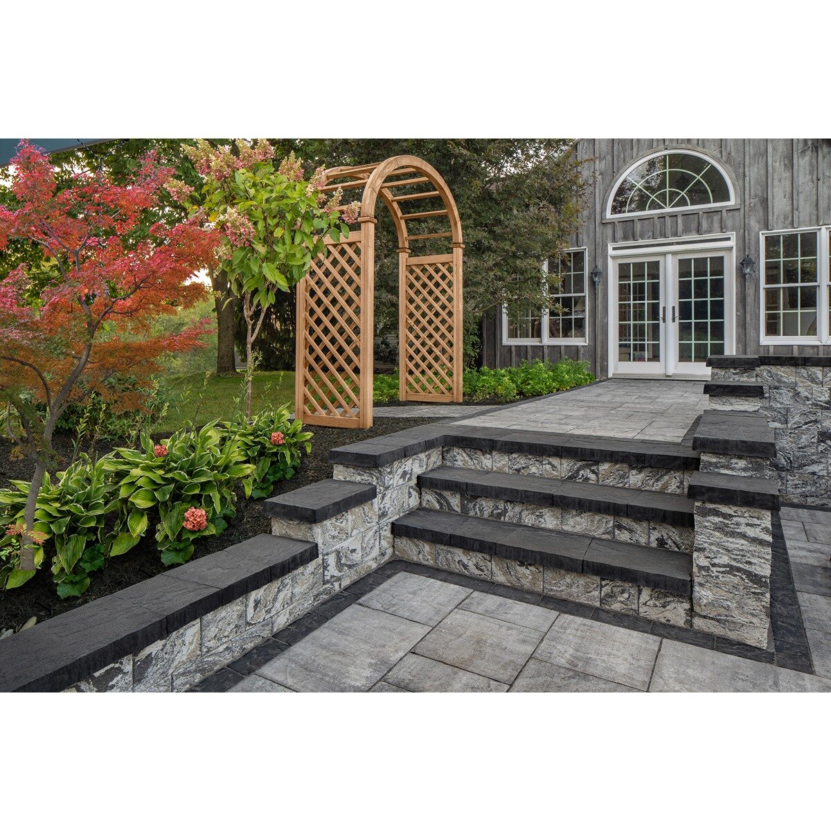 Cambridge MaytRx Plus Wall 6 in. Split Face (C) Platinum (33.4 sq. ft ...