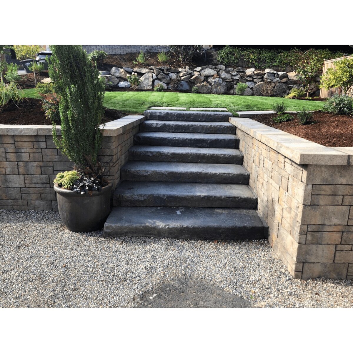 Castohn Dimensional Step Silver Legacy 36 in. x 18 in. | SiteOne US
