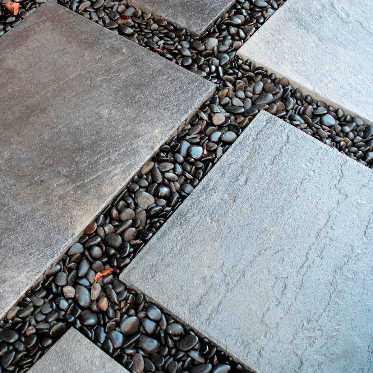 Castohn Mountain Slate Pearl 24 in. x 48 in. (8 pc./pallet) | SiteOne US