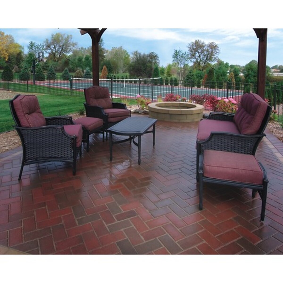 Fendt Holland Paver Elite 4 in. x 8 in. Ironwood 6 cm (108 sq.ft./pallet) | SiteOne