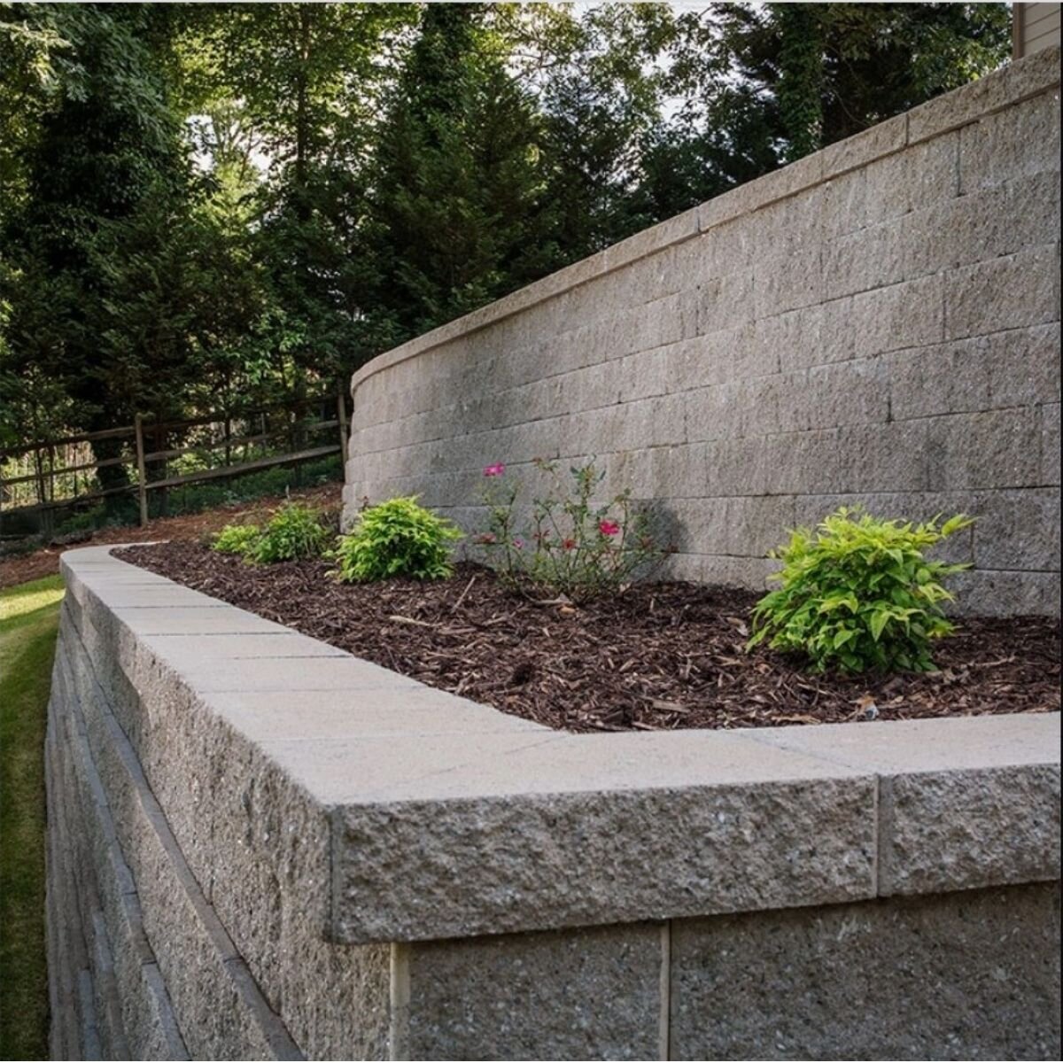 Keystone Regal Stone Wall Block SRW Straight Face Pewter 6 in. x 16-3/4 ...
