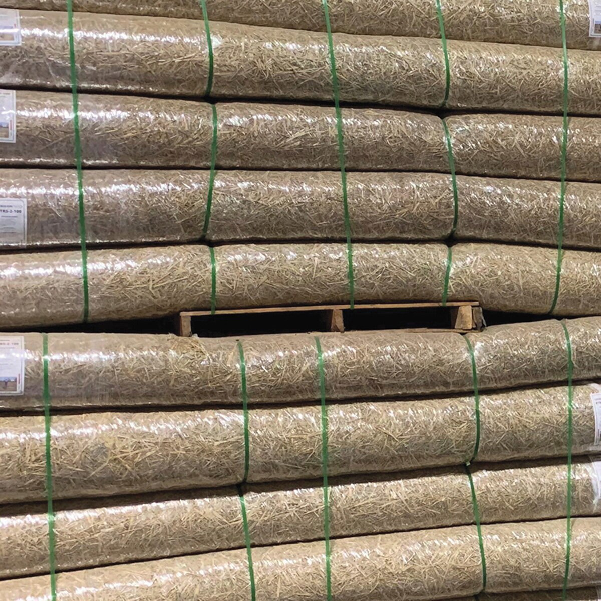 MKB ErosionTech Straw Blanket Double Poly Net 16 ft. x 562.5 ft ...