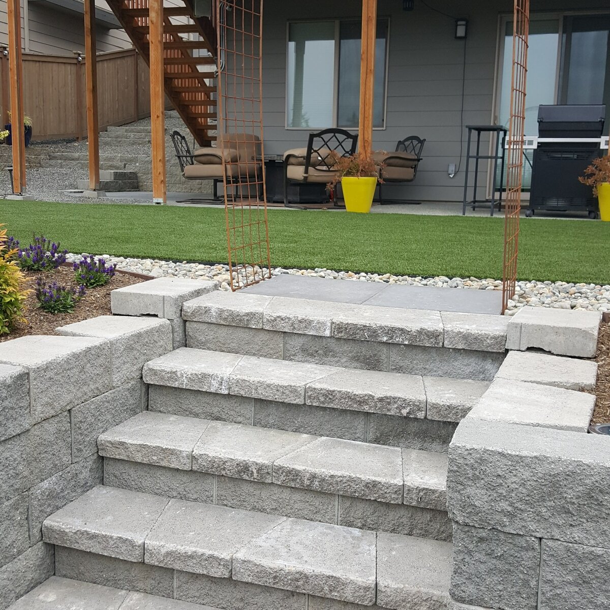 Mutual Materials Cornerstone Wall Flat Face 100 Natural Gray 8 in. x 18 ...