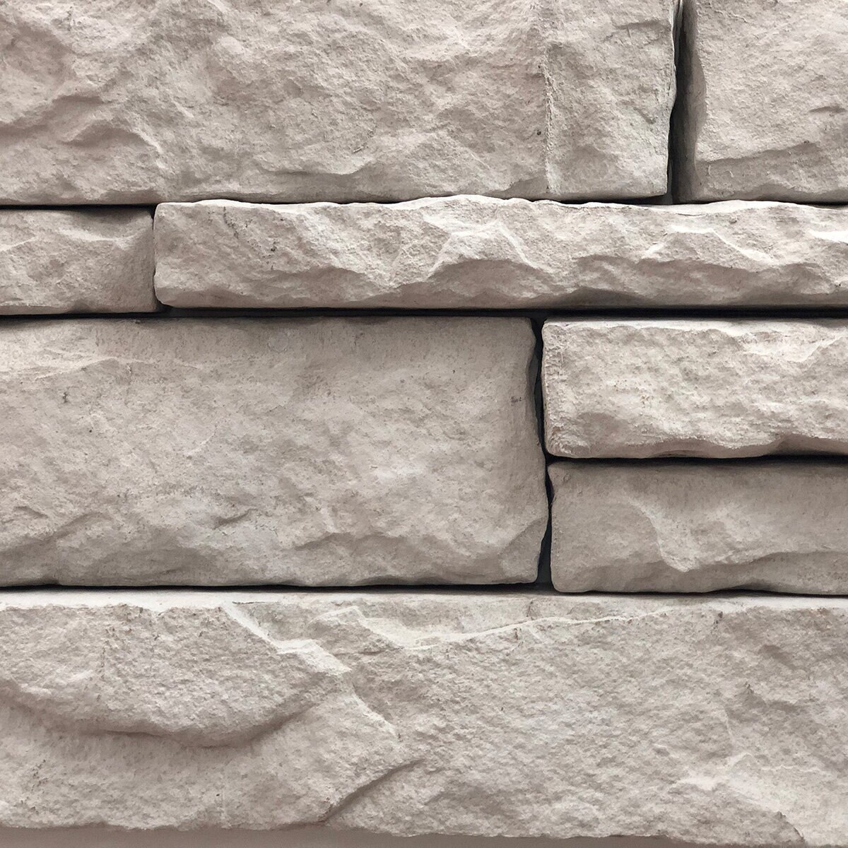 Native Stone Rubble Stone Pearl Corners | SiteOne US