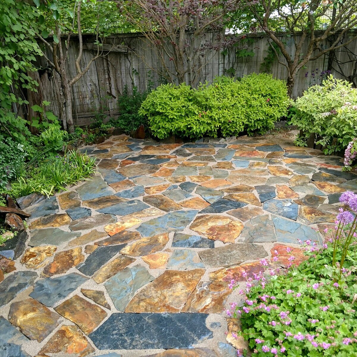 Flagstone Cabinet Mountain | SiteOne US