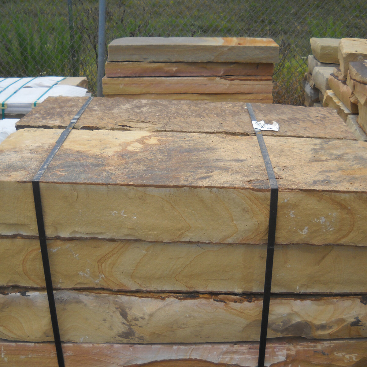 Step Tennessee Variegated Brown 18 in. x 36 in | SiteOne US