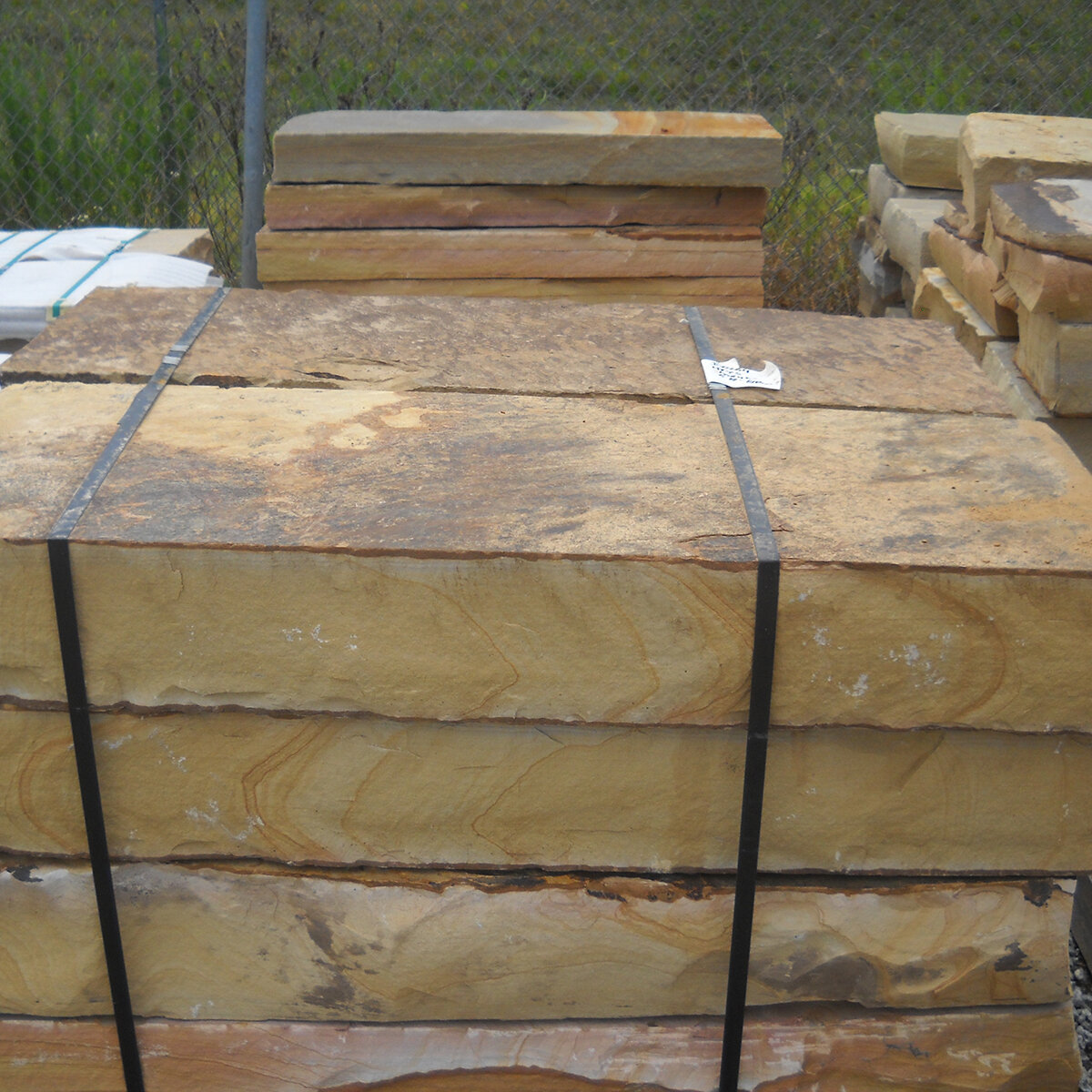 Step Tennessee Variegated Brown 18 in. x 48 in | SiteOne US