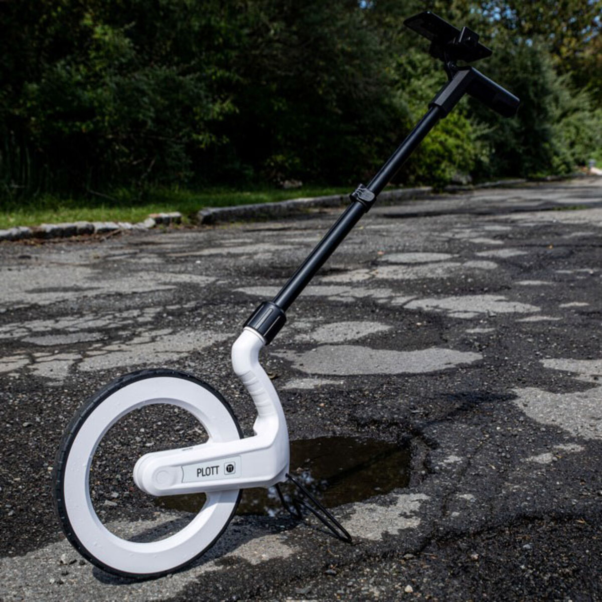 Plott Carta 19 in. Digital Measuring Wheel | SiteOne US