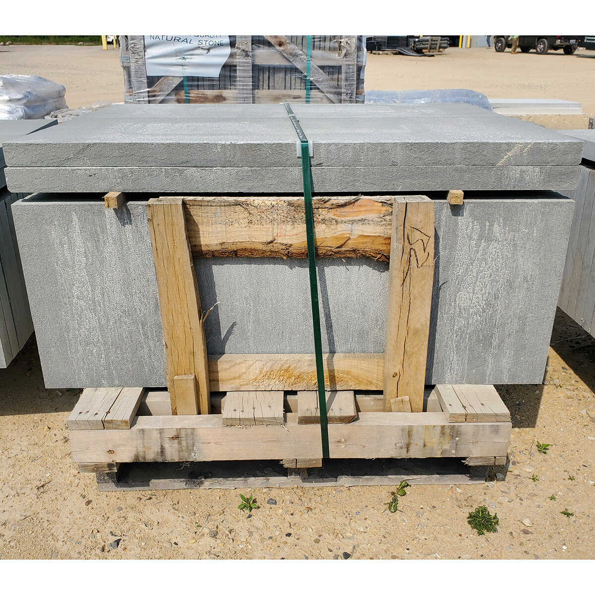 Tread Bluestone Select Blue Thermal 2 in. x 18 in. x 48 in | SiteOne US