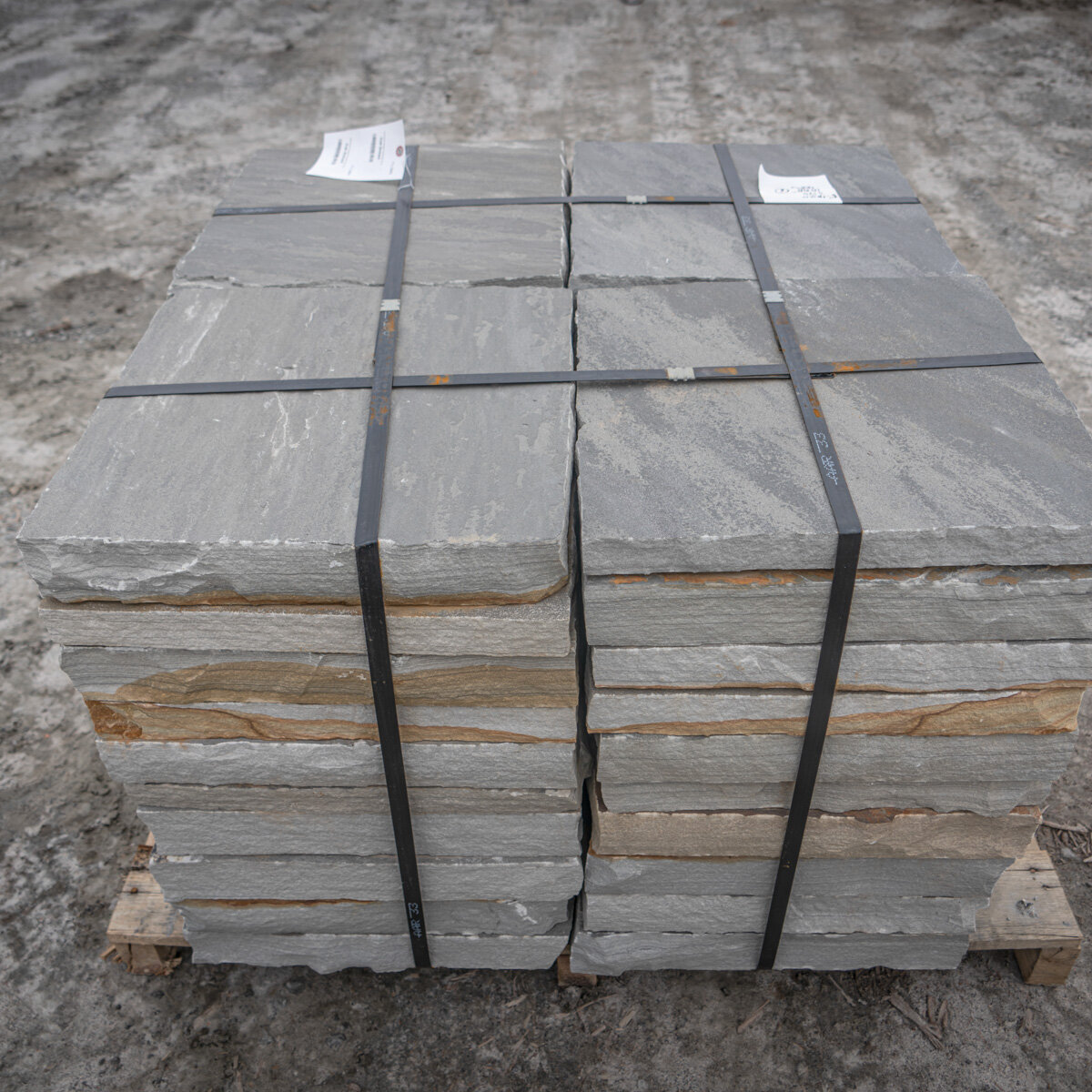 Squared Tennessee Blue/Gray Snapped Edges 18 in. x 18 in | SiteOne US