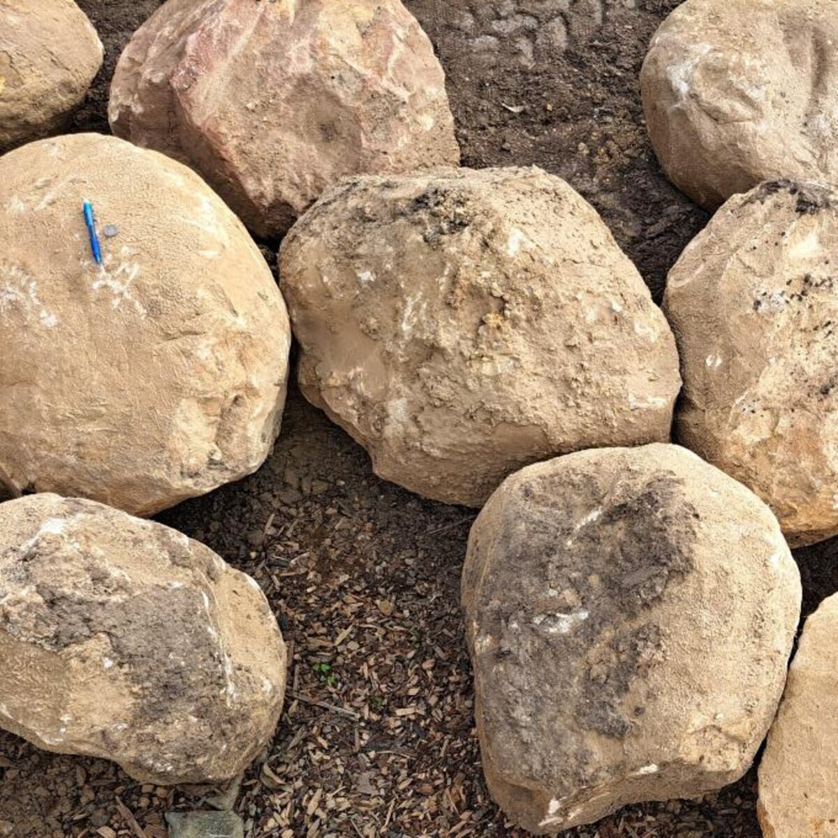 Surface Select Boulders | SiteOne US