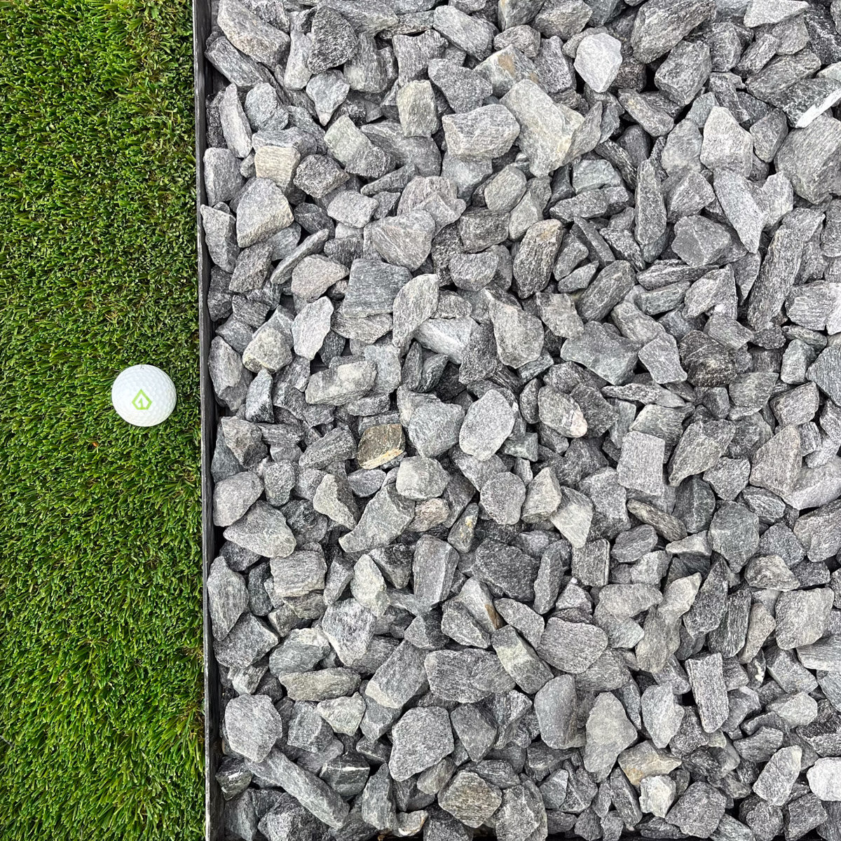 Bulk Maylen Black Chips 3/4 in. - 2 in | SiteOne US