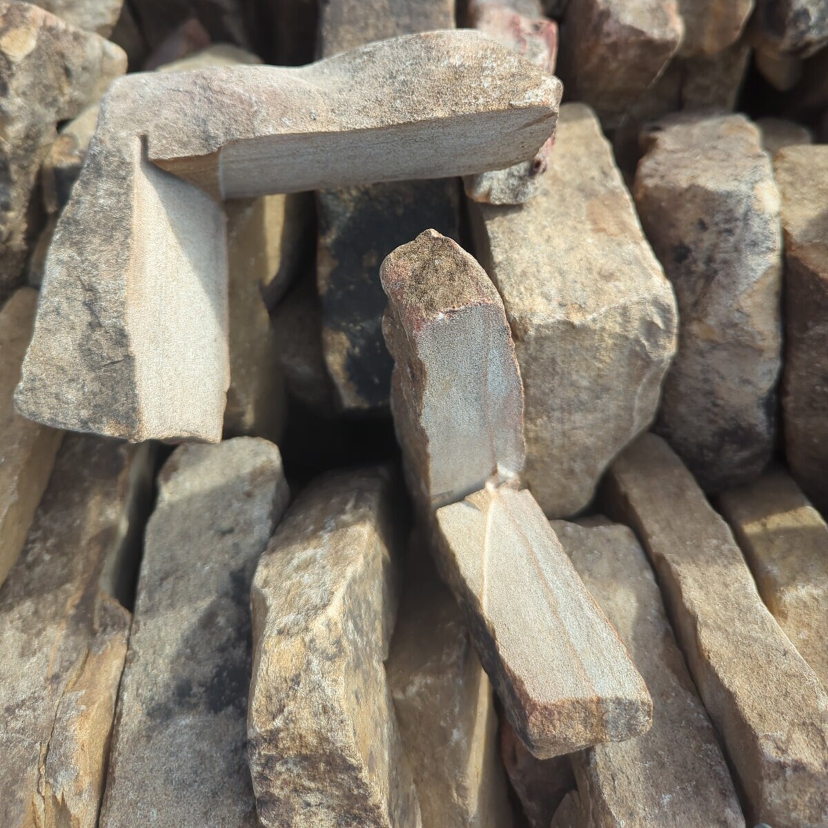 Sawn Thin Veneer Tennessee Weathered Fieldstone Ledgestone Corners ...