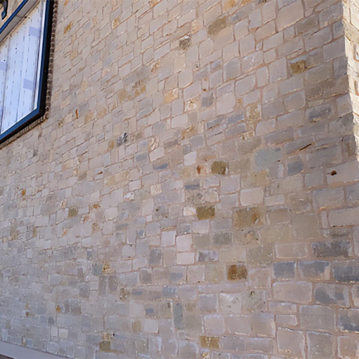 Sawn Thin Veneer Tuscany Cream Limestone Ashlar Random Height Flats ...
