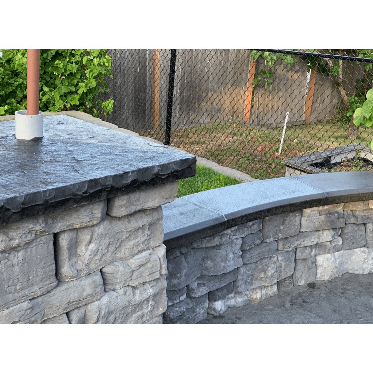 Castohn Cap Flat w/ Chiseled Edge Charcoal 36 in. x 12 in | SiteOne US