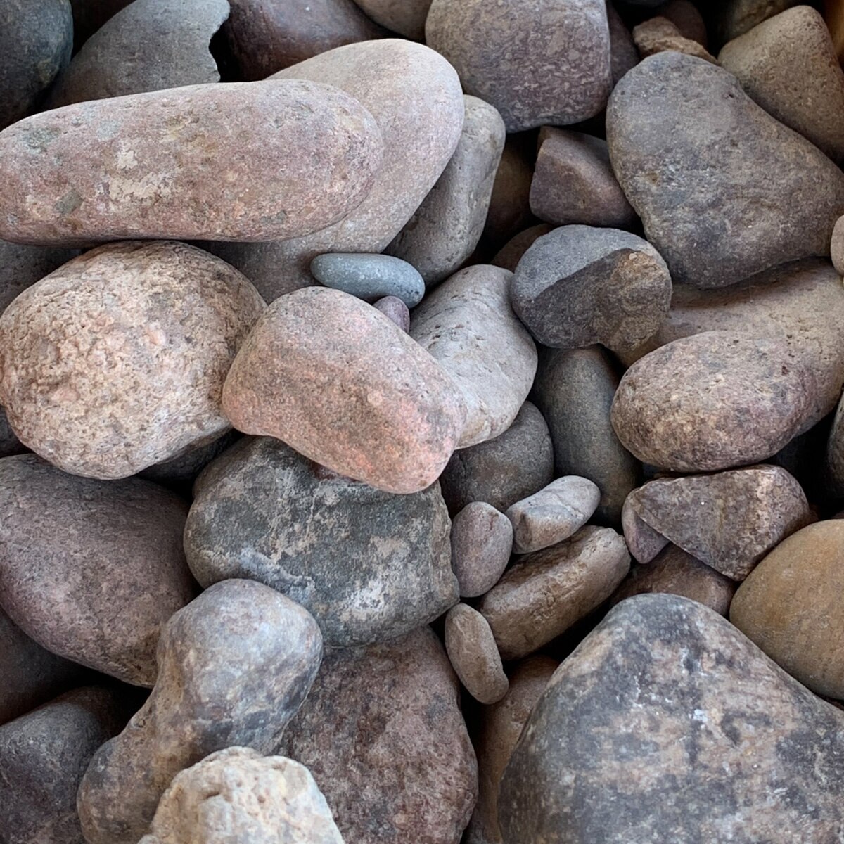 Bagged Arizona River Rock 3/4 - 1 1/2 in. (75 lb. Bag) | SiteOne