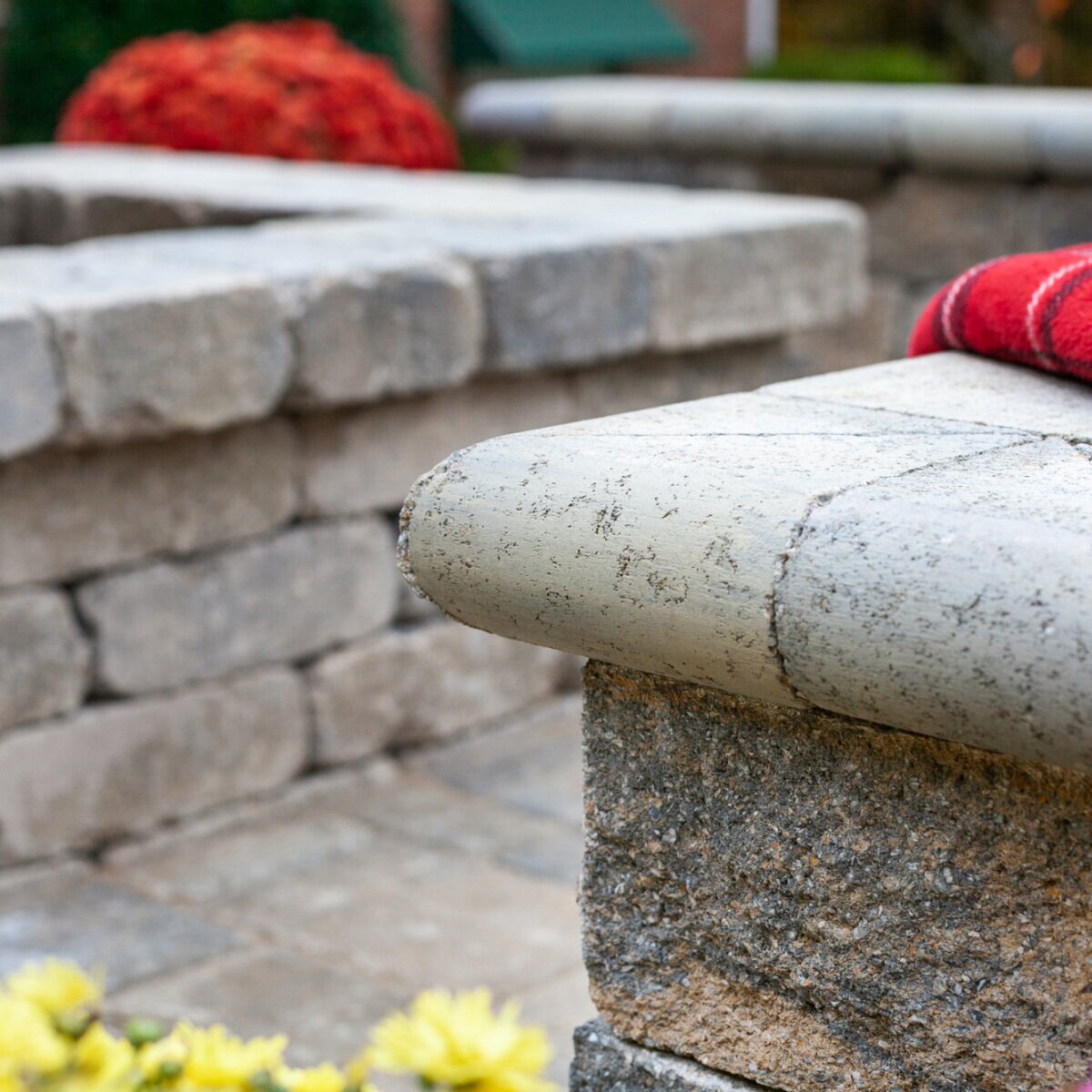 Weathered Parapet Cap Hickory (45 units/pallet) | SiteOne US