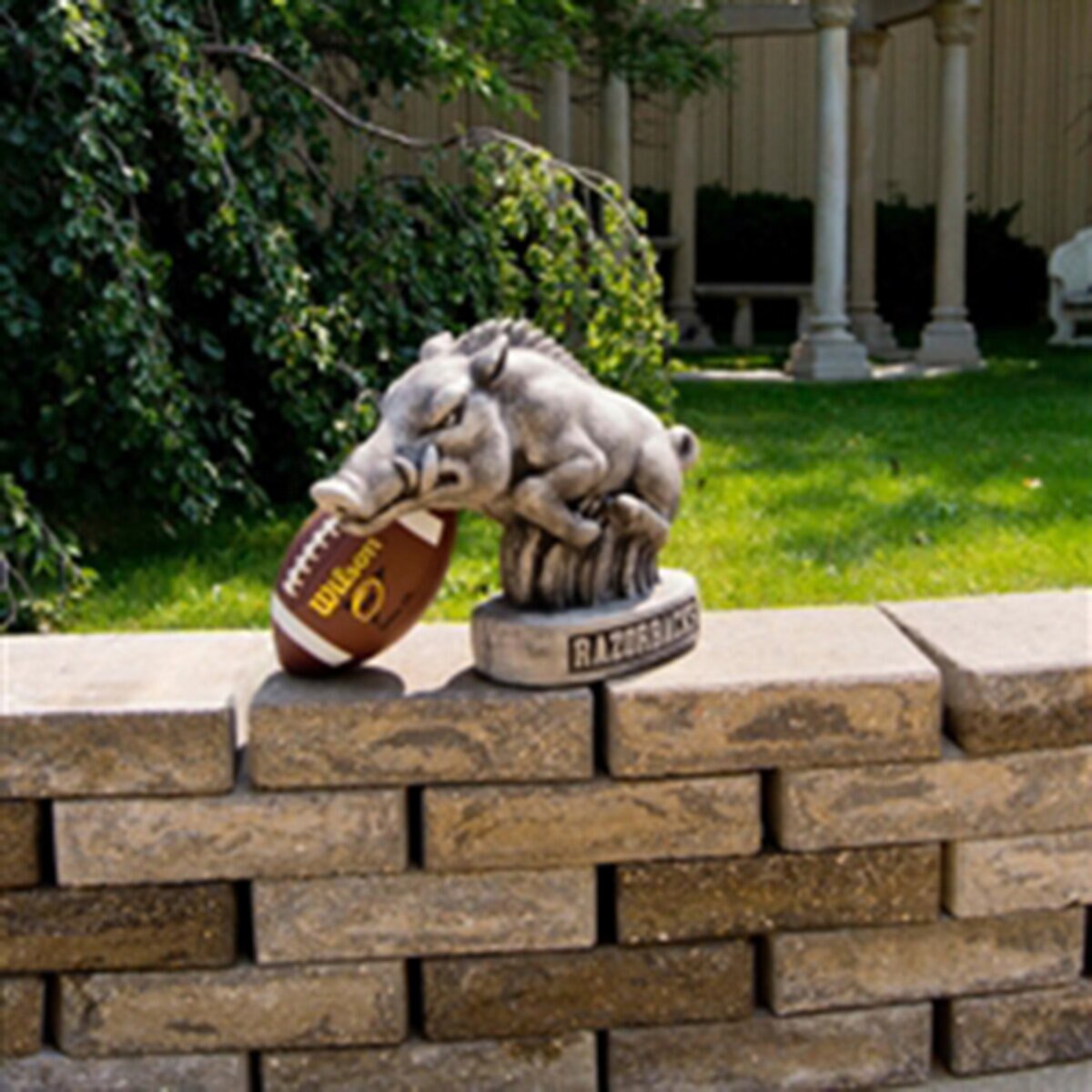 Henri Statue Razorback Mascot 16 in. x 8 in. x 22 in. | SiteOne