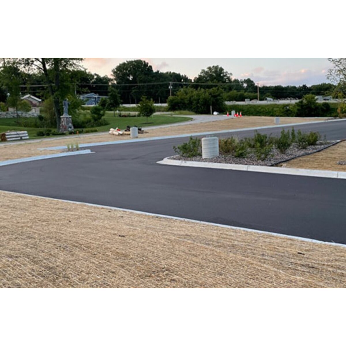 Double Net Straw 16 ft. x 112.5 ft. 200 SY | SiteOne US