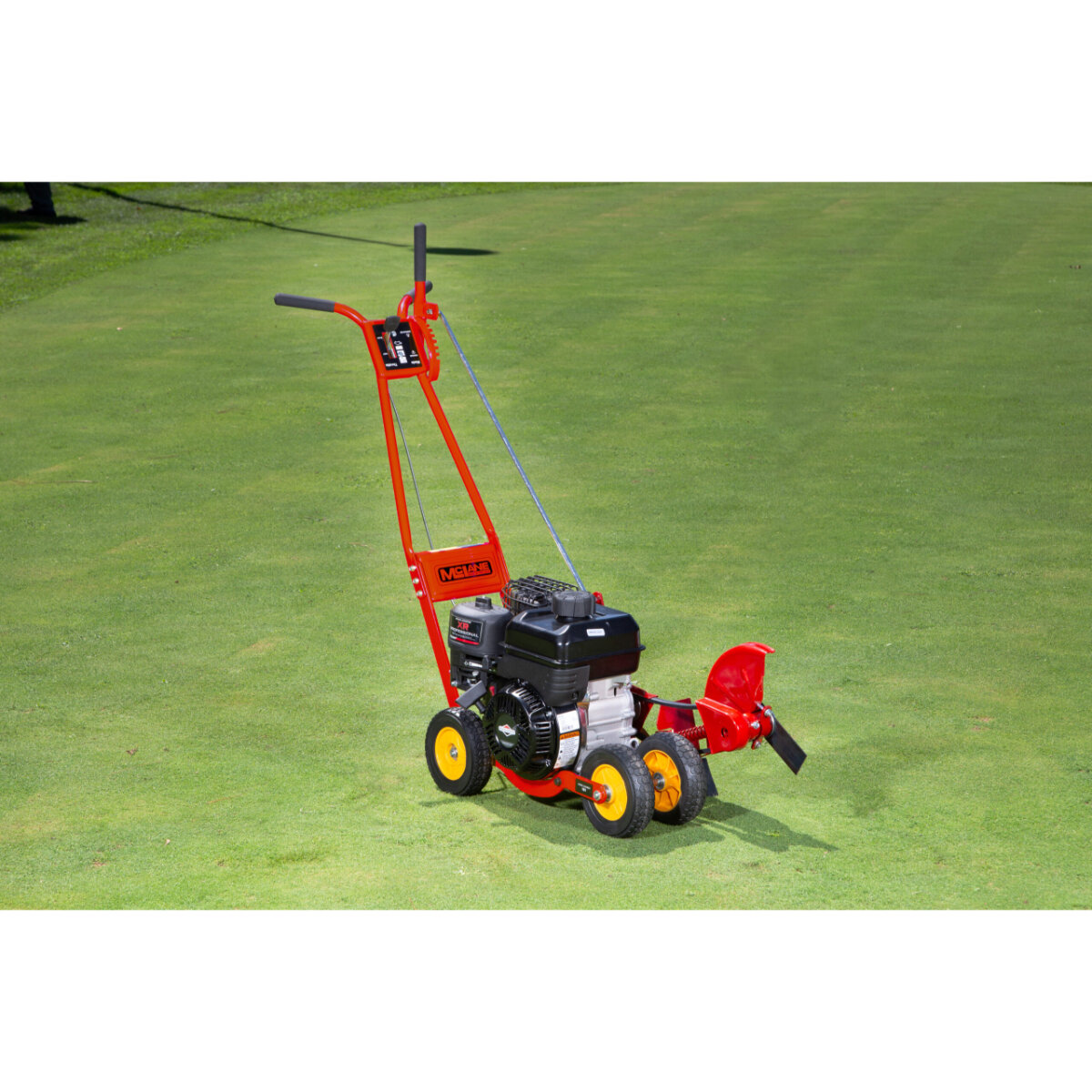 McLane 101-5.50GT-7 Gas Powered Lawn Edger | SiteOne US