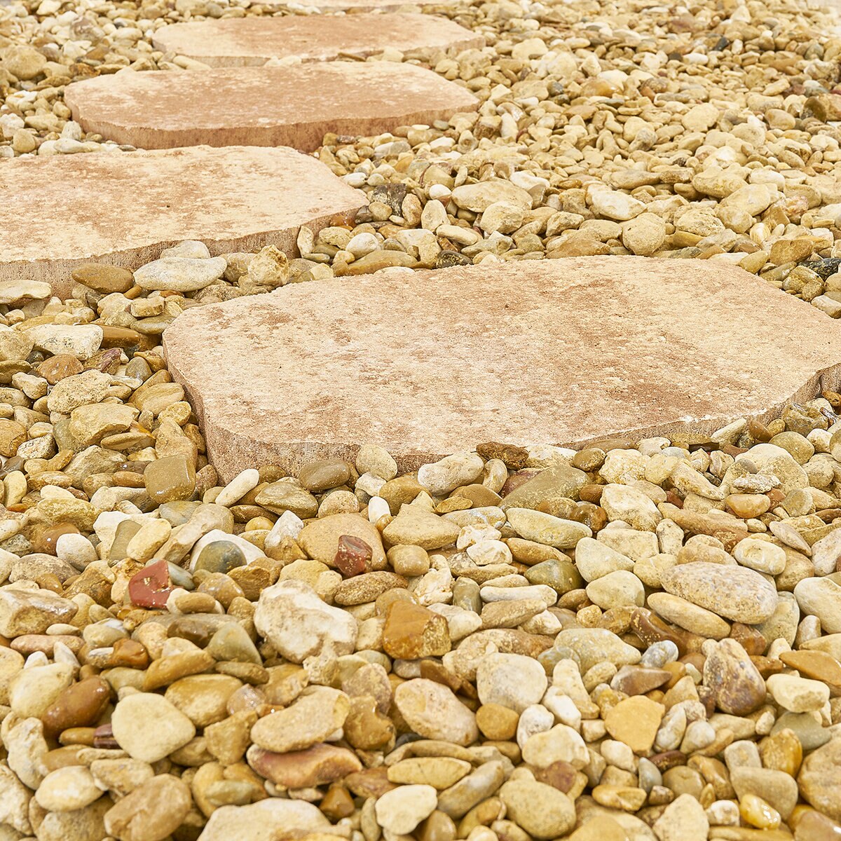 River Pebbles .5 cu. ft./bag | SiteOne US