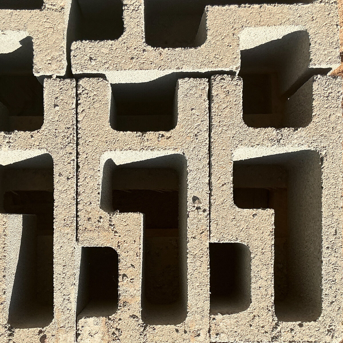 8816 Quality Block Interlock L Fence Block 8 in. x 8 in. x 16 in. Gray ...