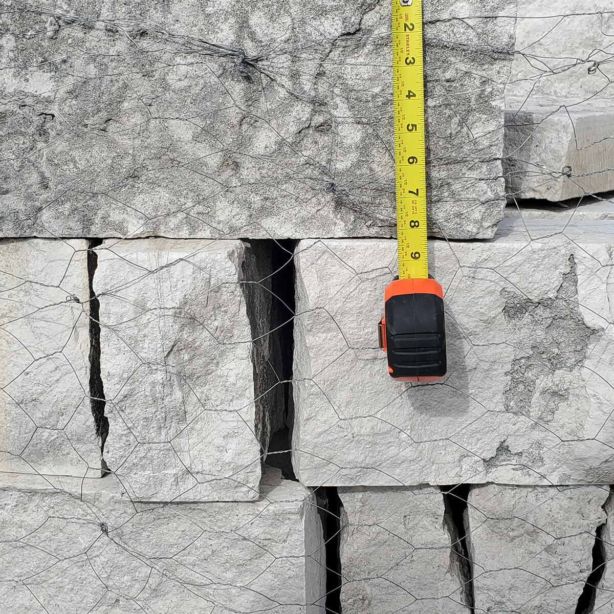 Building Stone Blue Marble (4 in. Chopped) Sawn 8 in. Thick | SiteOne US