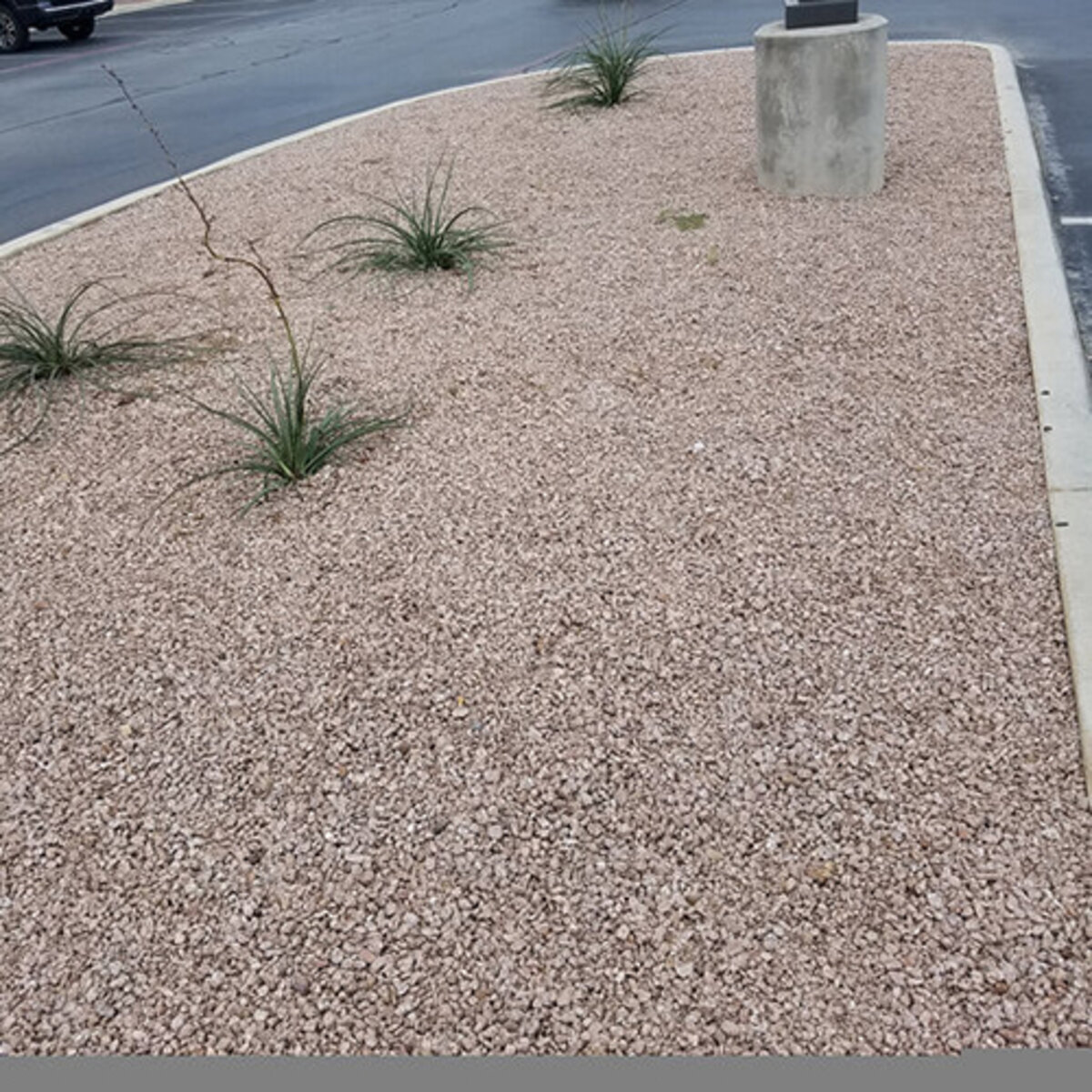 Bulk Fairland Pink Gravel 1/4 in. - 1/2 in | SiteOne US